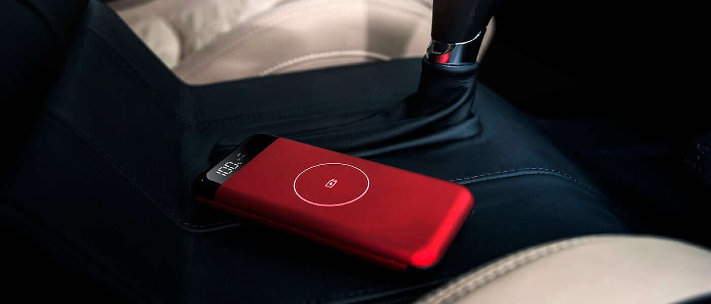 Review Of The Best 5 Power Banks for 2020 - Charging When Out & About